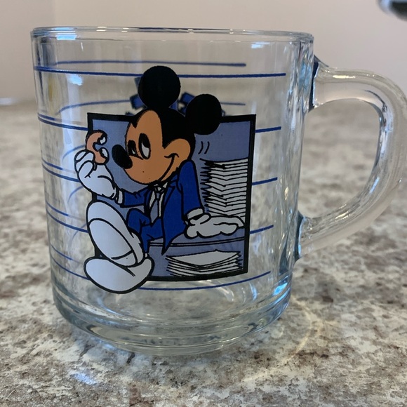 Disney | Dining | Vintage Mickey Mouse Glass Coffee Mugs Break Time ...
